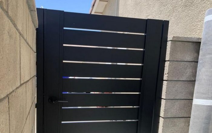 Aluminum side gate & panel in Camarillo, CA - Alumission