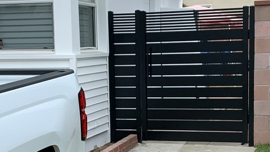 How to install: Pedestrian Gate Assembling (up to 5′) - Alumission