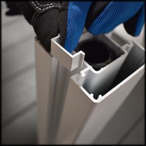 Horizontal Fence Made From Aluminum - Alumission