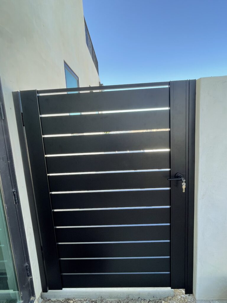 Two aluminum side gates in Ventura, CA